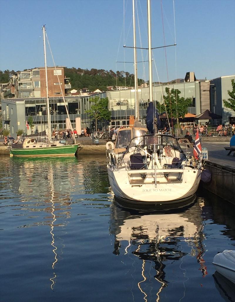 FOUR TO MATCH - Vesseljoin