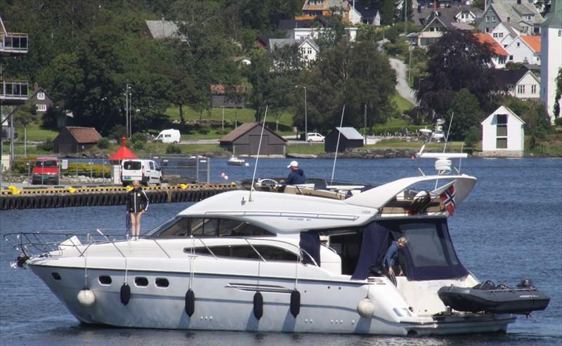 ISELINA BELLA - Vesseljoin