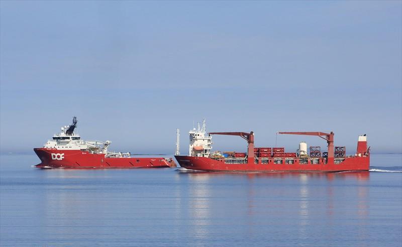 HANNAH KRISTINA - Vesseljoin