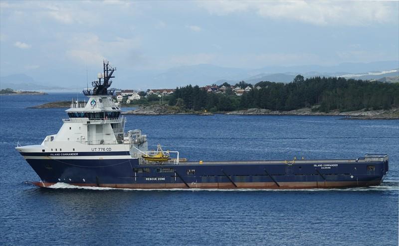 ISLAND COMMANDER - Vesseljoin