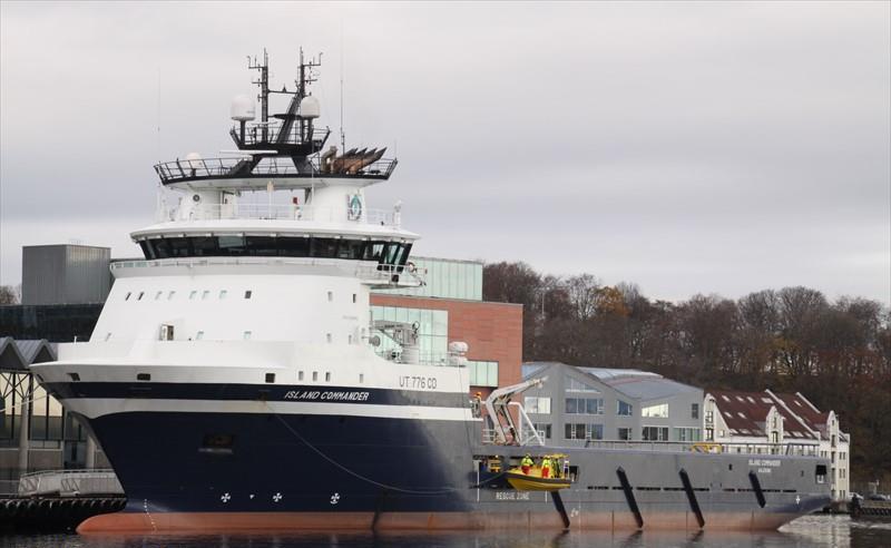 ISLAND COMMANDER - Vesseljoin