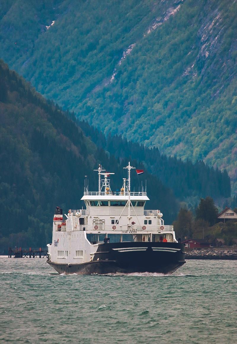 IVAR AASEN - Vesseljoin