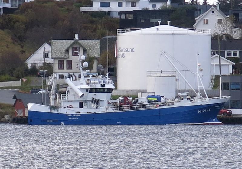 PAUL SENIOR - Vesseljoin