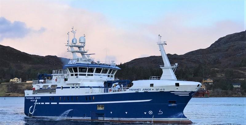 FROEYANES JUNIOR - Vesseljoin