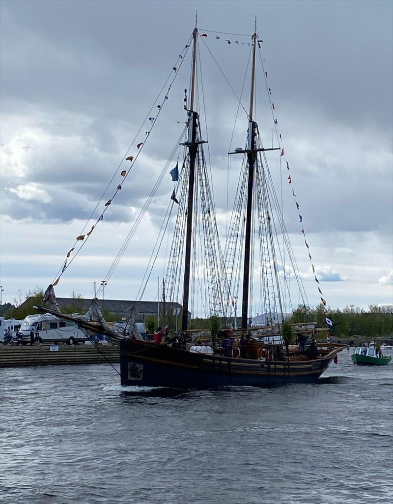 VALENTINE - Vesseljoin