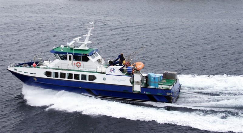 MAAN DOLPHIN - Vesseljoin