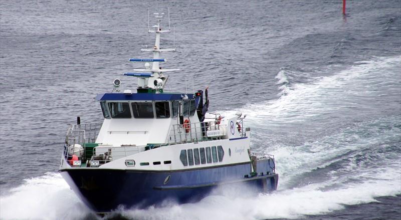 MAAN DOLPHIN - Vesseljoin