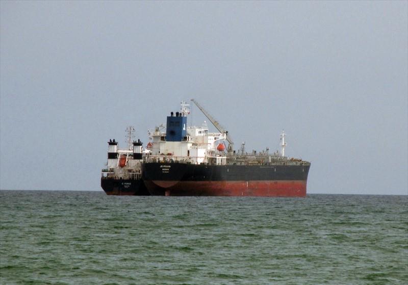 JO PINARI - Vesseljoin