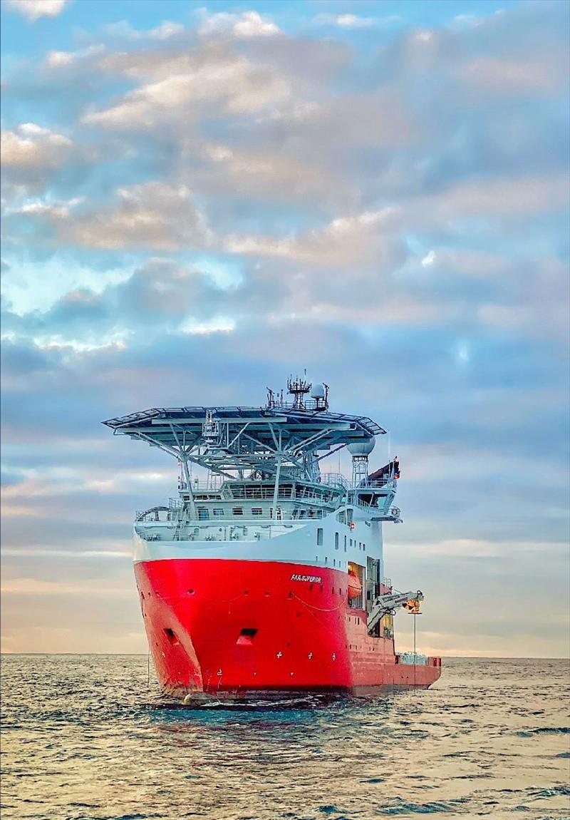 FAR SUPERIOR - Vesseljoin