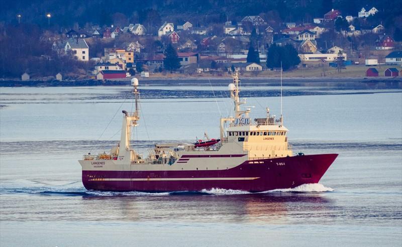 LANGENES - Vesseljoin