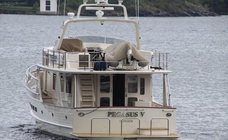 PEGASUS V - Vesseljoin