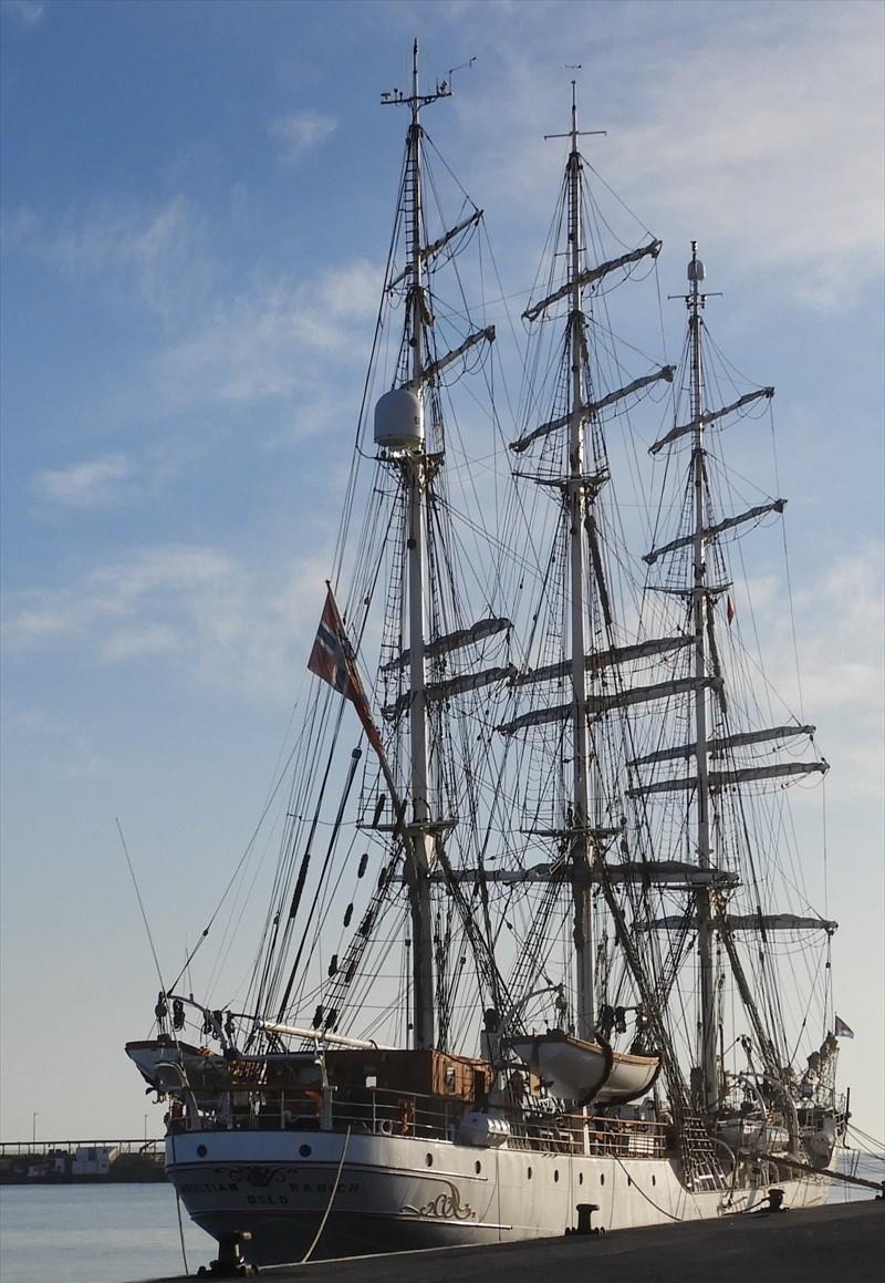 CHRISTIAN RADICH - Vesseljoin