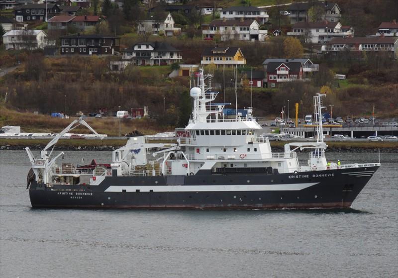 KRISTINE BONNEVIE - Vesseljoin