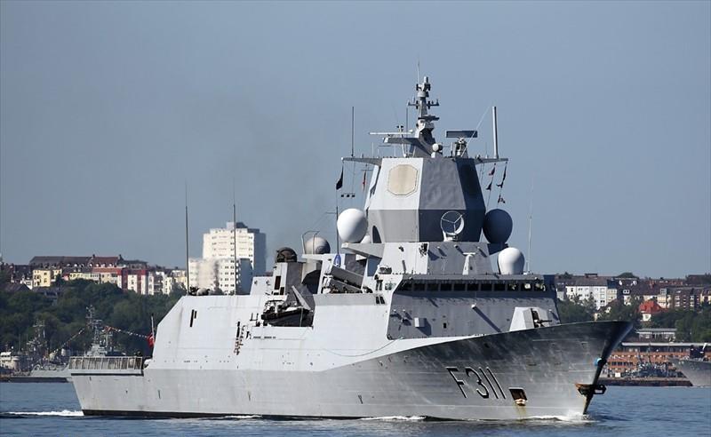 KNM ROALD AMUNDSEN - Vesseljoin