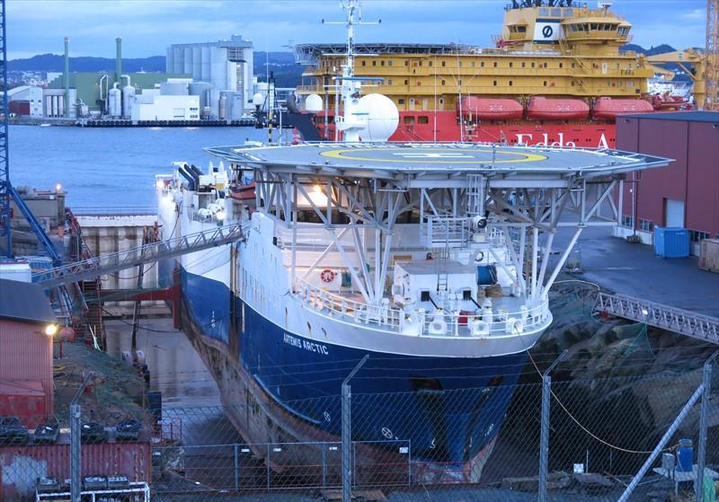 ARTEMIS ARCTIC - Vesseljoin