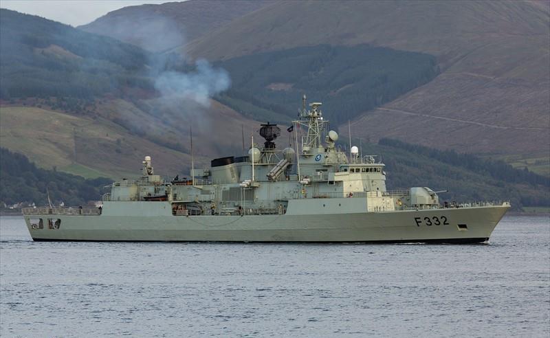 NATO WARSHIP F332 - Vesseljoin