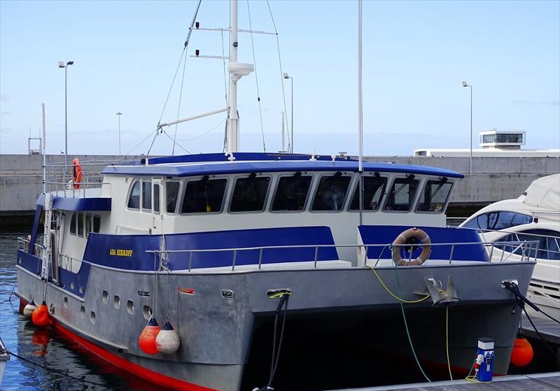 ADA REBIKOFF - Vesseljoin