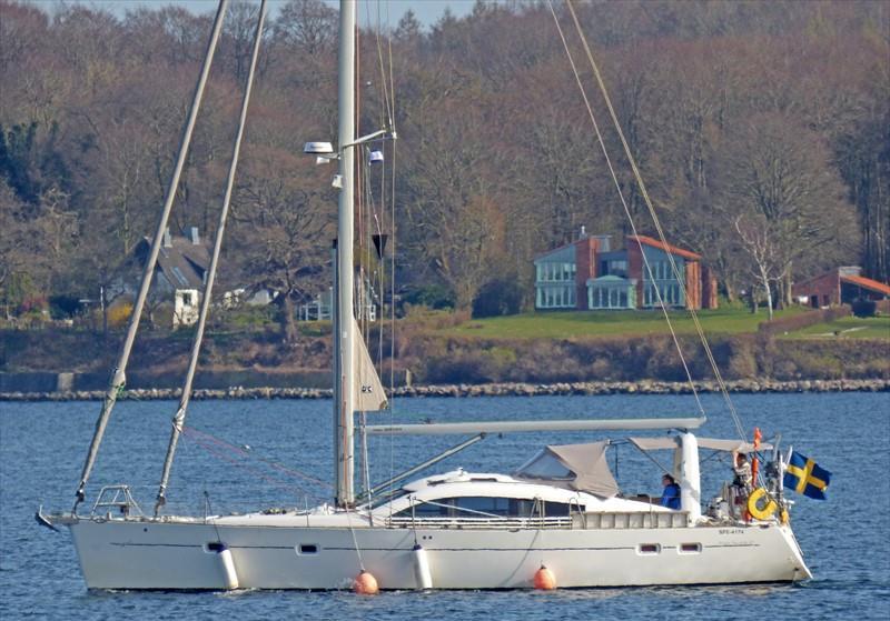 FRIDA AF WISBY - Vesseljoin