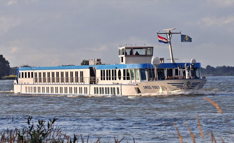 SWISS RUBY - Vesseljoin