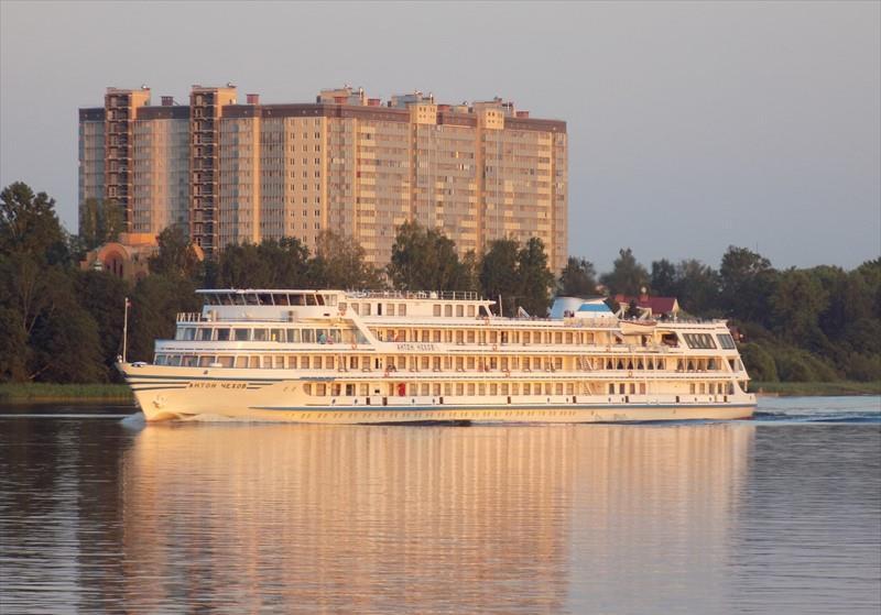 ANTON CHEKHOV - Vesseljoin