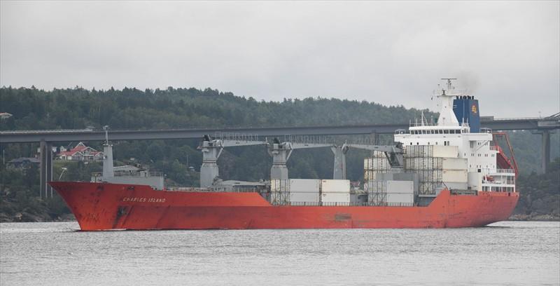 CHARLES ISLAND - Vesseljoin