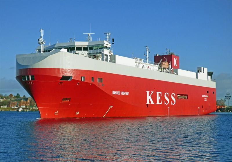 DANUBE HIGHWAY - Vesseljoin