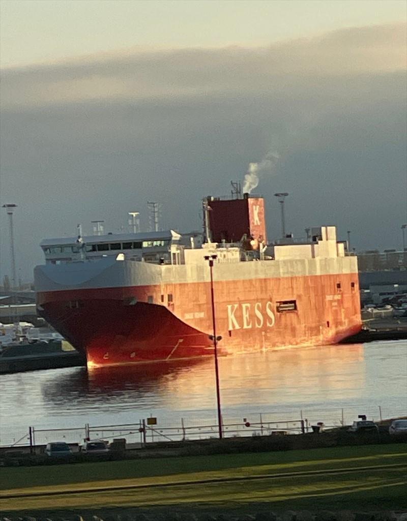 DANUBE HIGHWAY - Vesseljoin