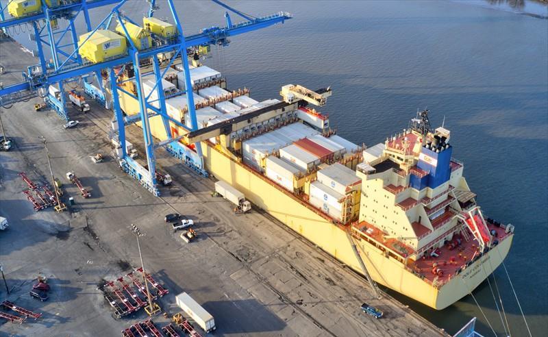 DOLE COLOMBIA - Vesseljoin