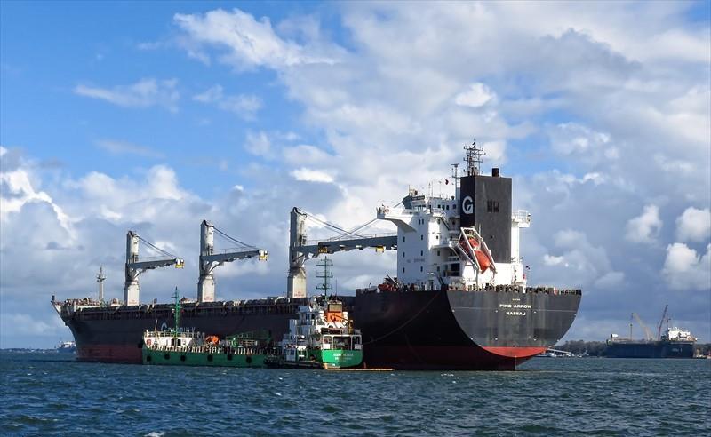 PINE ARROW - Vesseljoin