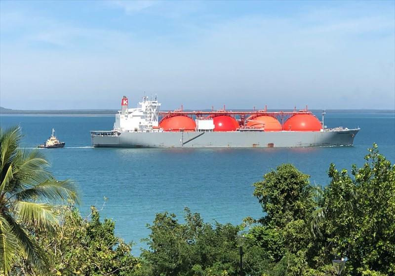 SYMPHONIC BREEZE - Vesseljoin