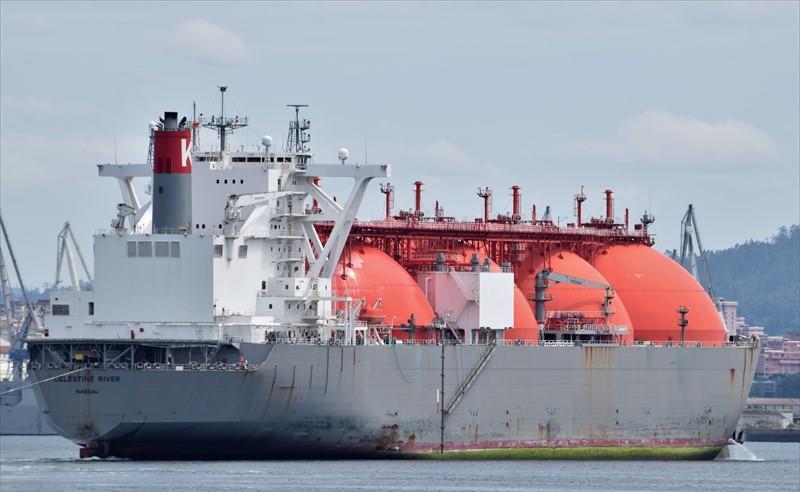 SYMPHONIC BREEZE - Vesseljoin