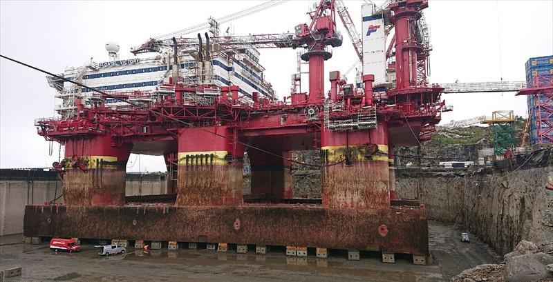 FLOATEL VICTORY - Vesseljoin