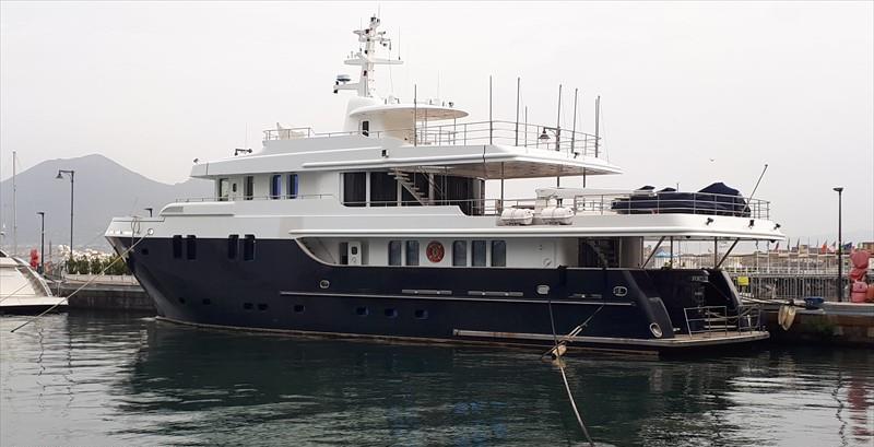 FORTY TWO - Vesseljoin