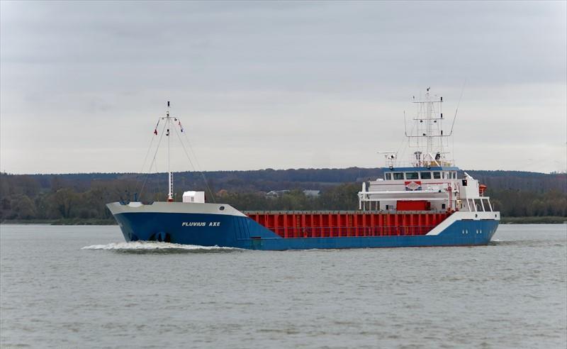 FLUVIUS AXE - Vesseljoin