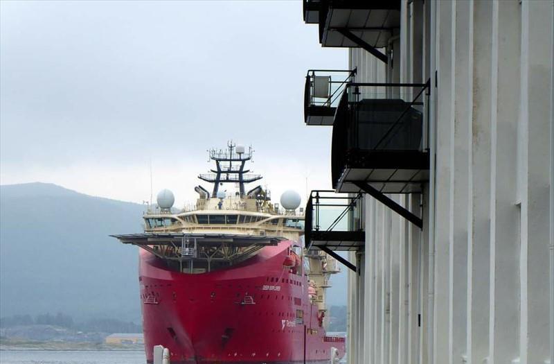 DEEP EXPLORER - Vesseljoin