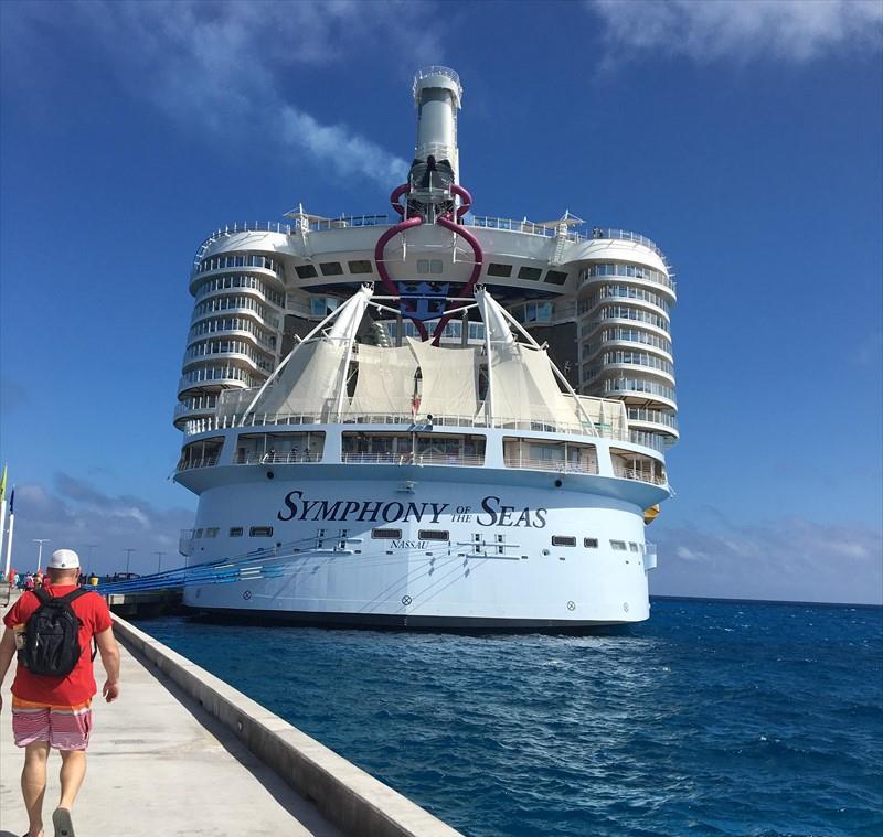 SYMPHONY OF THE SEAS - Vesseljoin