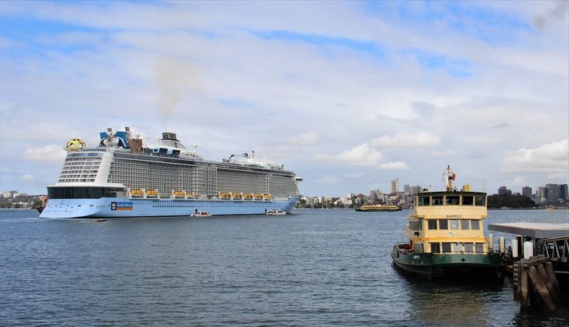 SPECTRUM OF THE SEAS - Vesseljoin