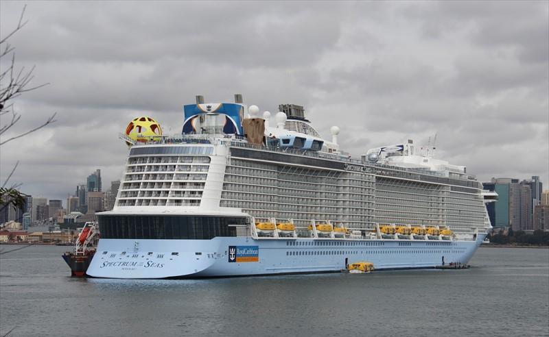 SPECTRUM OF THE SEAS - Vesseljoin