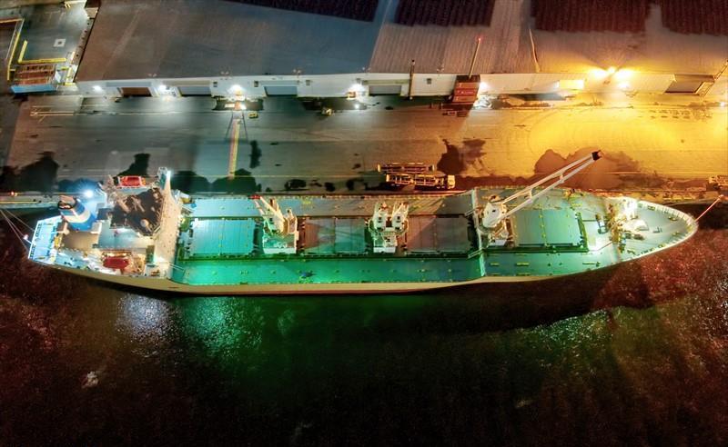 CROWN OPAL - Vesseljoin