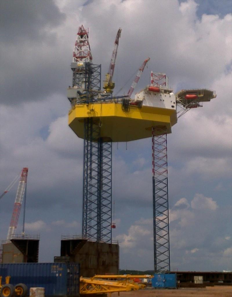 PERRO NEGRO 8 - Vesseljoin