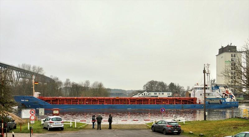 RIGHT STEP - Vesseljoin