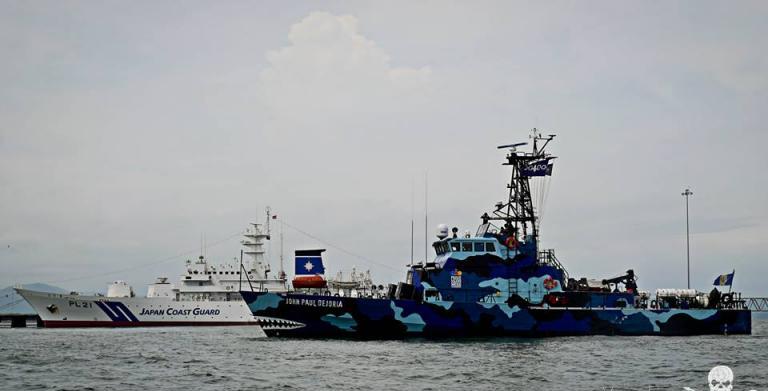 JOHN PAUL DEJORIA - Vesseljoin