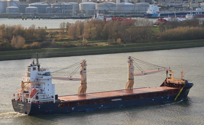 MIENA DESGAGNES - Vesseljoin