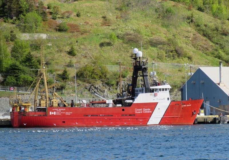 ALFRED NEEDLER - Vesseljoin