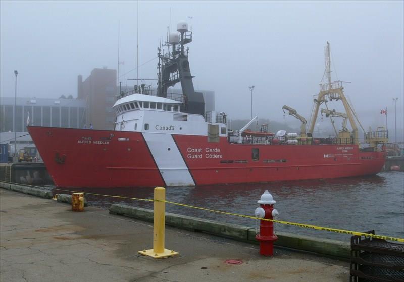 ALFRED NEEDLER - Vesseljoin