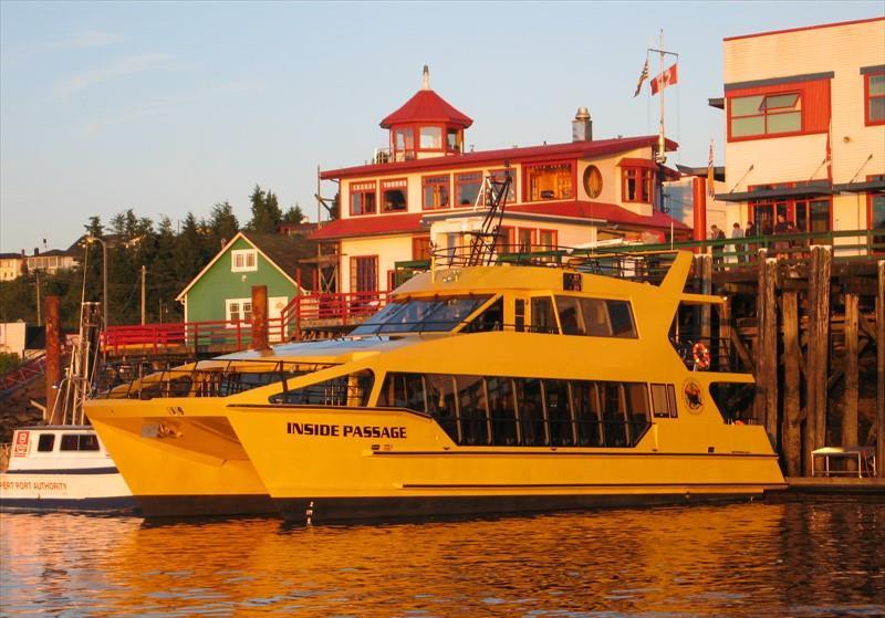 INSIDE PASSAGE - Vesseljoin