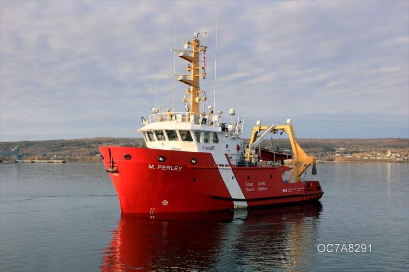 M.PERLEY - Vesseljoin