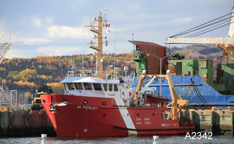 M.PERLEY - Vesseljoin