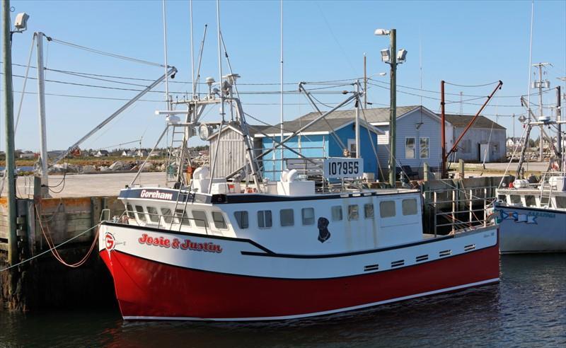 JOSIE JUSTIN - Vesseljoin