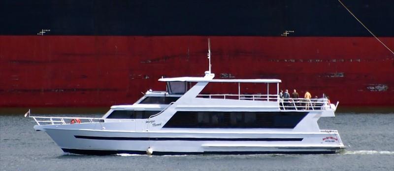 MAGIC MOMENT - Vesseljoin